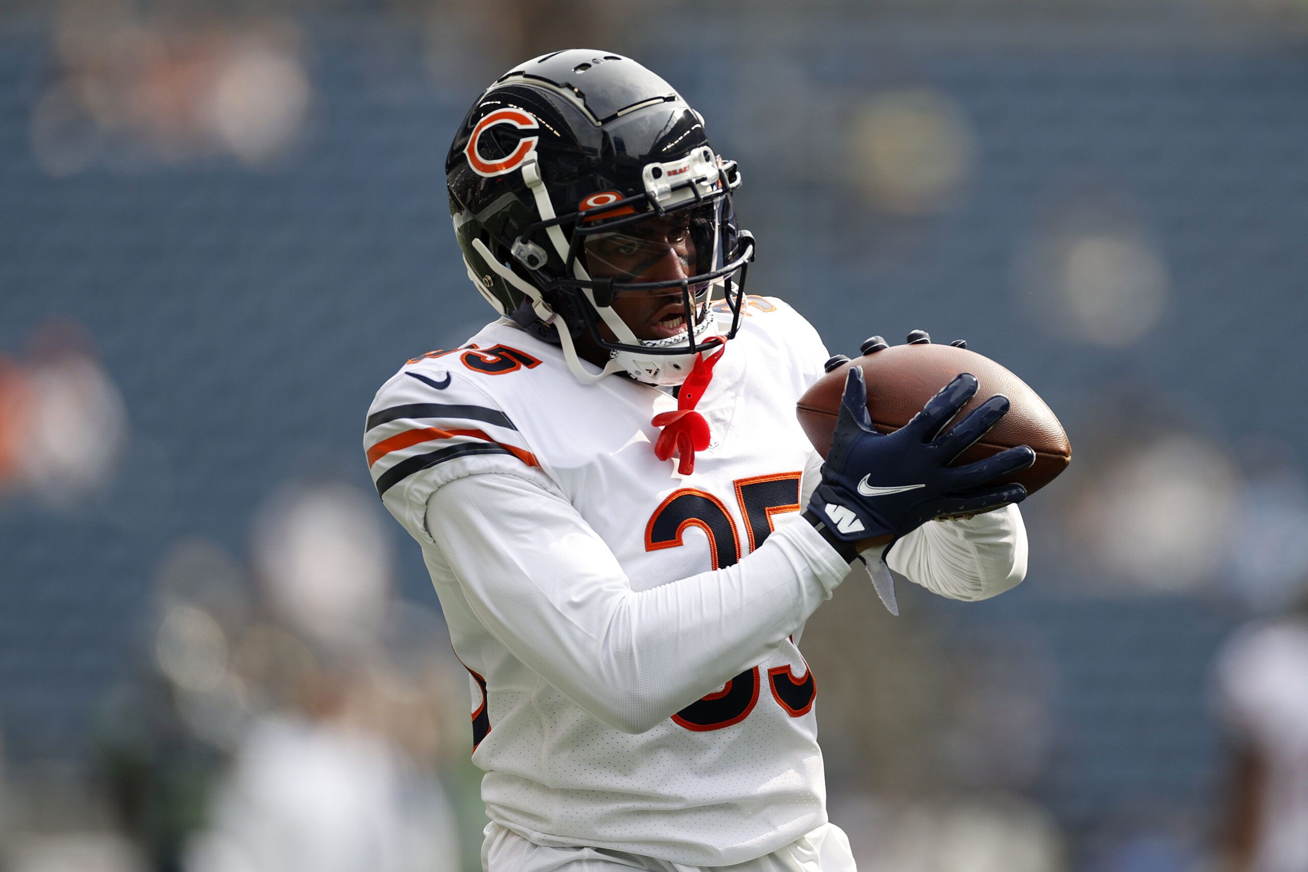 Former Bears fullback wants to see more touches for…