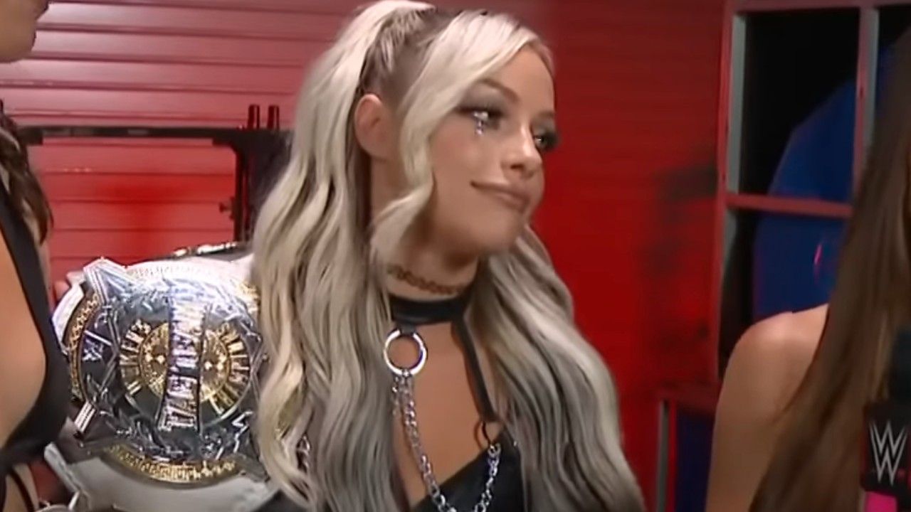WWE's Liv Morgan Debuts Bold New Look As Rumors Swirl…