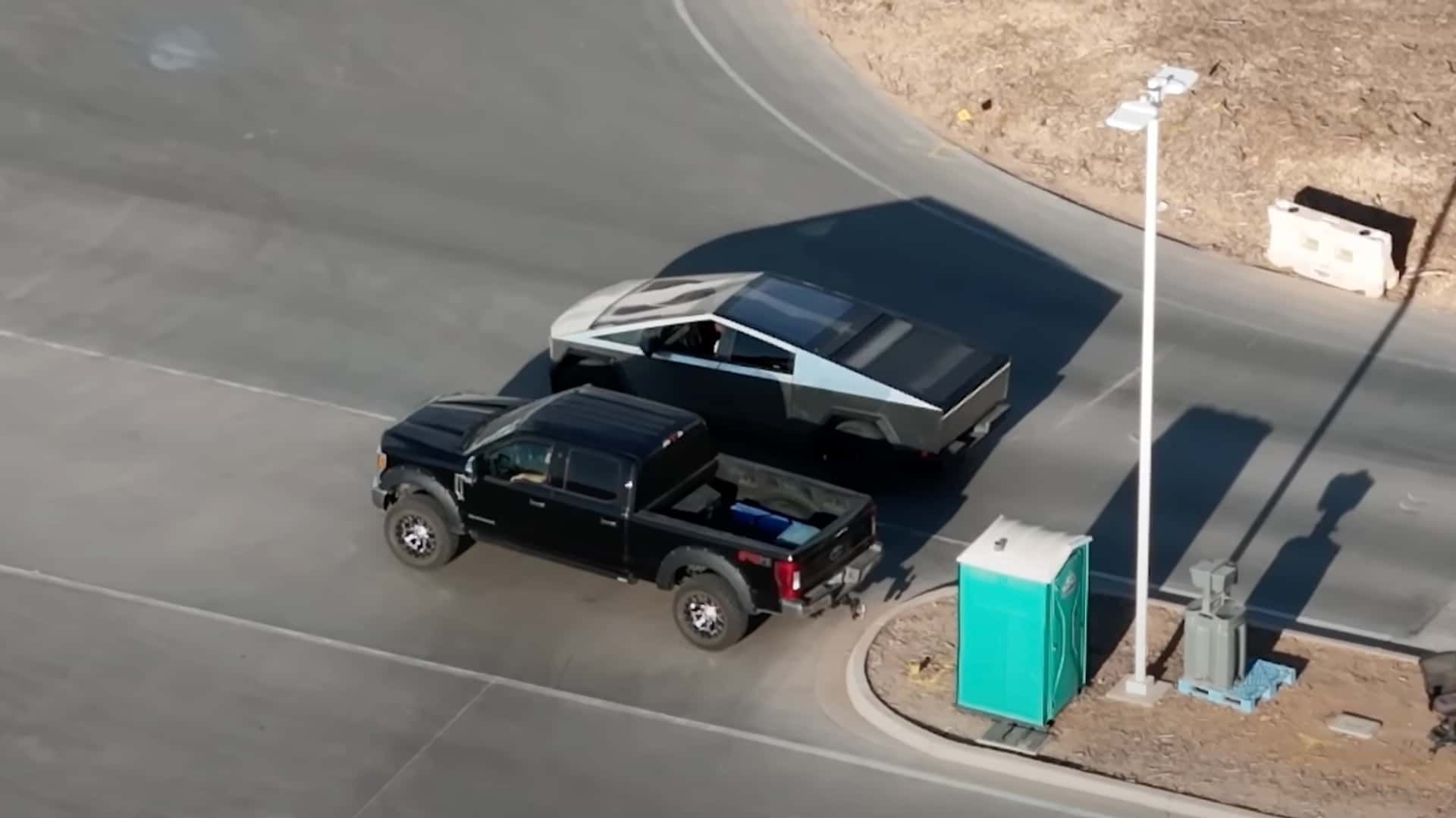 Tesla Cybertruck Vs. Ford F-250 Super Duty: Dimensions…