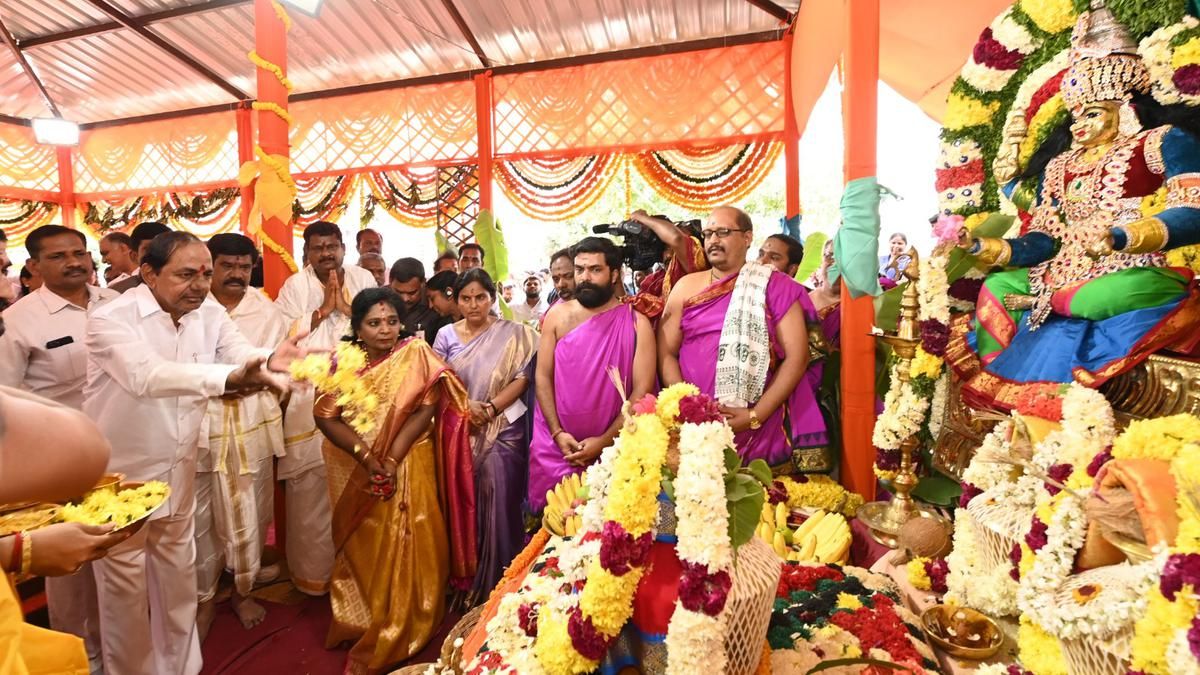 The air thawing between Telangana’s Pragati Bhavan and…