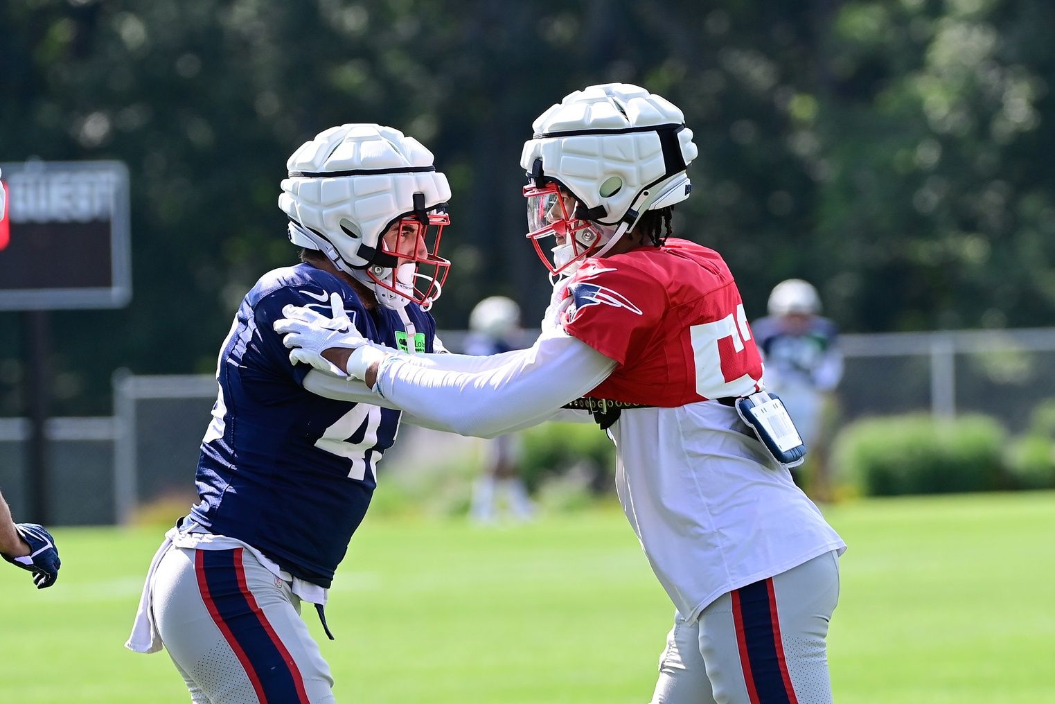 Watch Calvin Munson Acrobatic Interception On Titans