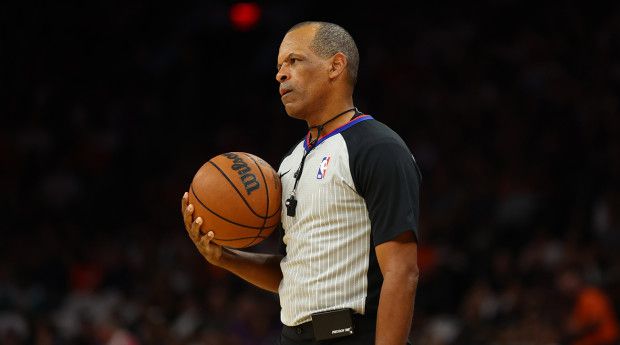 NBA Referee Eric Lewis Retires Amid Probe Into Social…