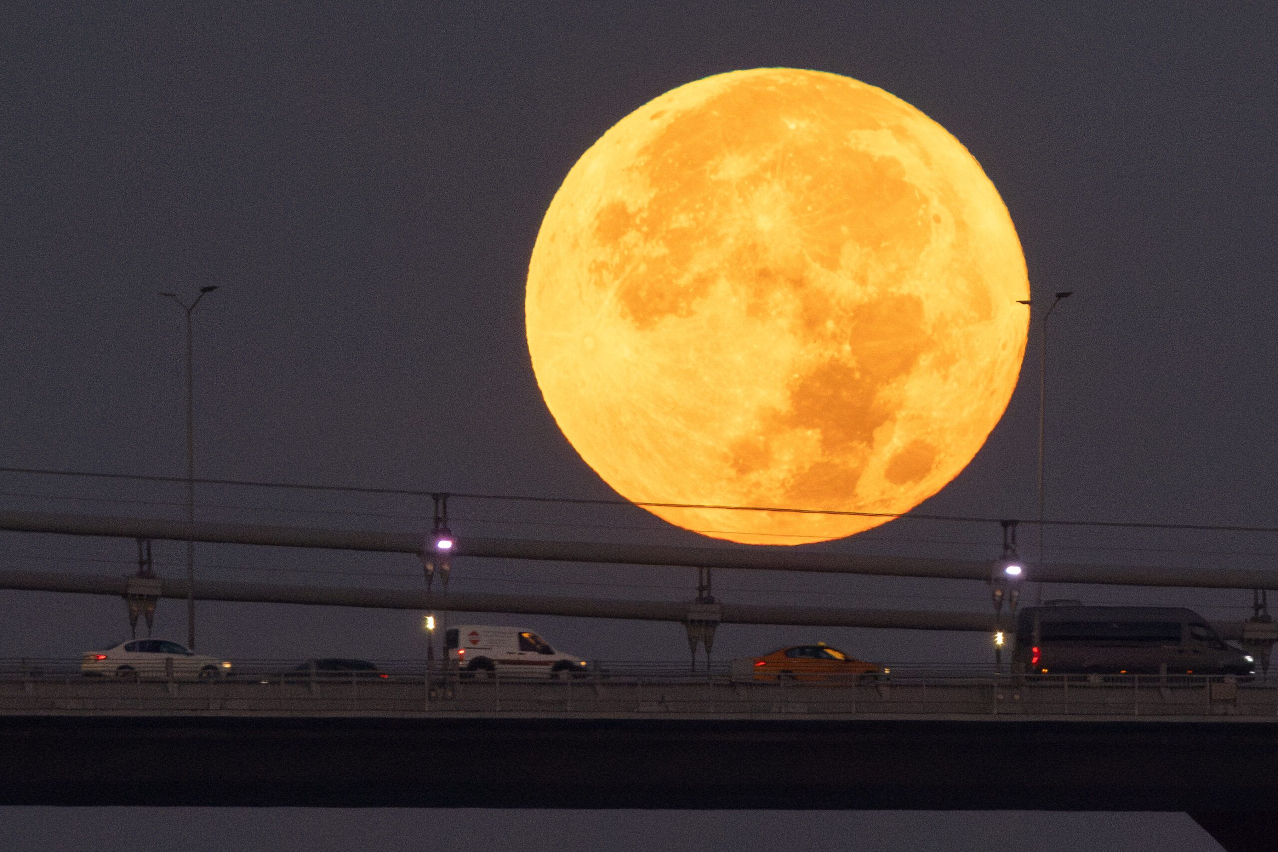 13 breathtaking photos of the supermoon known as the…
