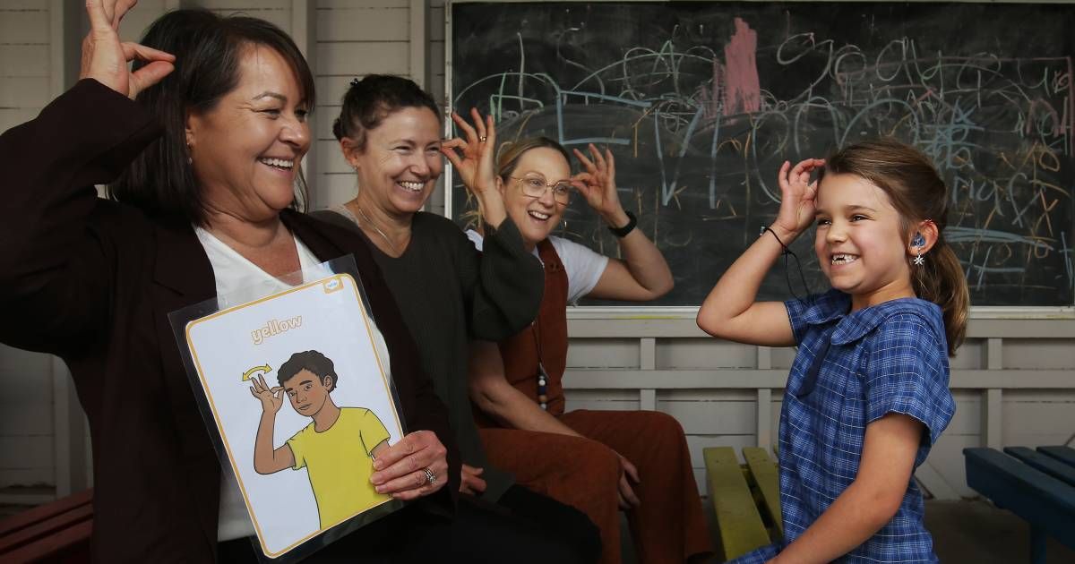 Six-year-old student teaches classmates a new language