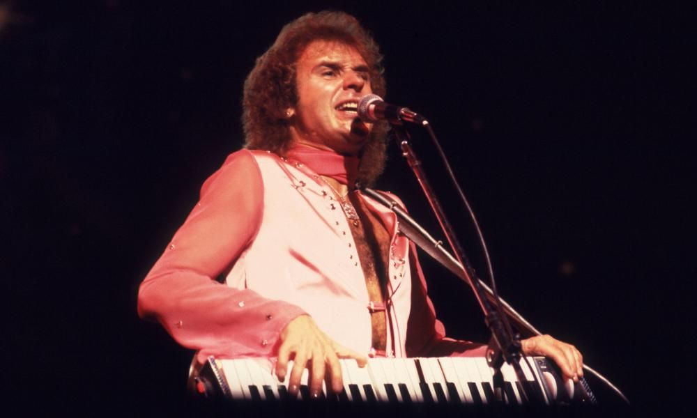 Gary Wright, singer of Dream Weaver and Love is Alive,…
