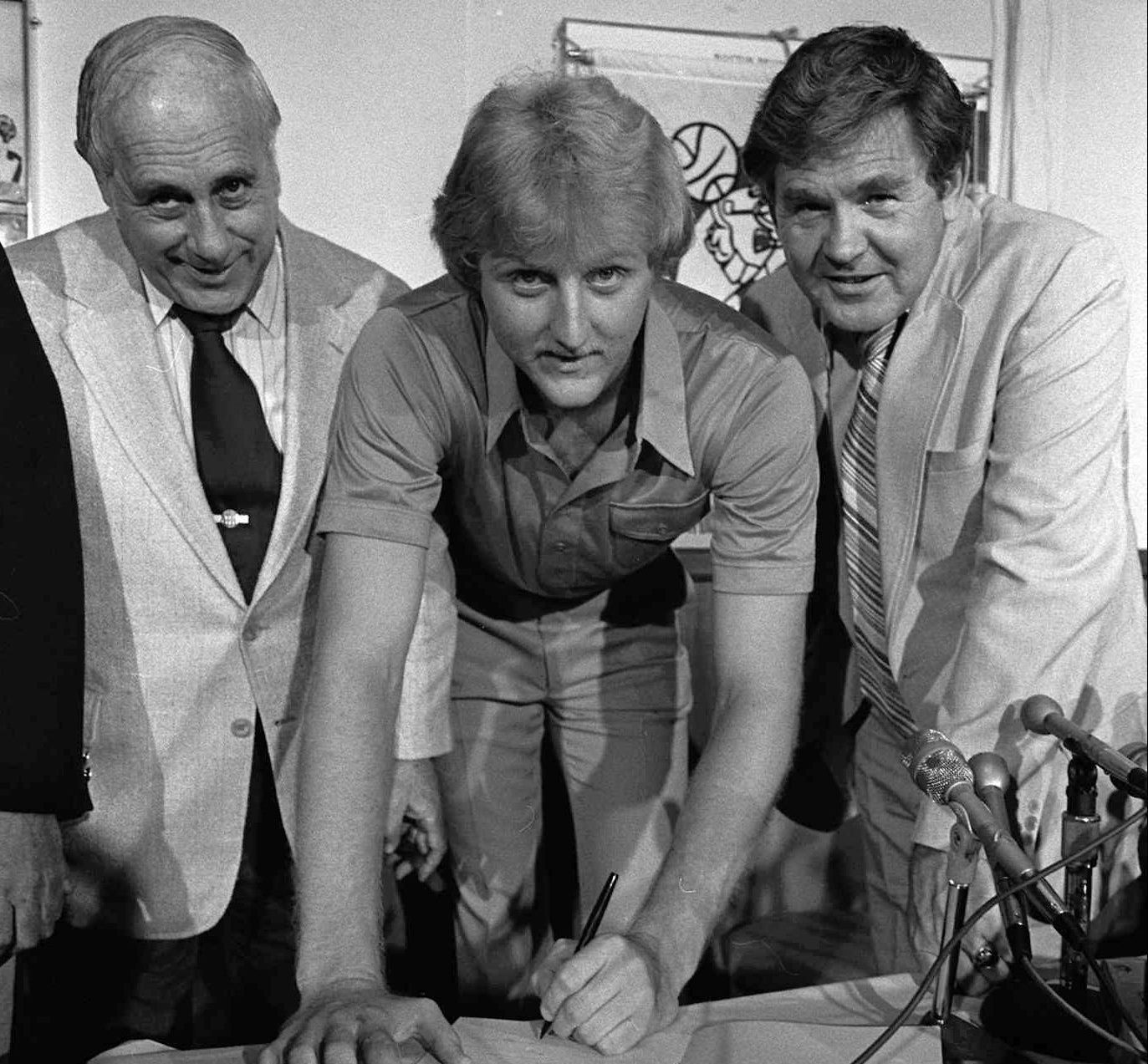 Boston’s Larry Bird, Red Auerbach the focus of new,…