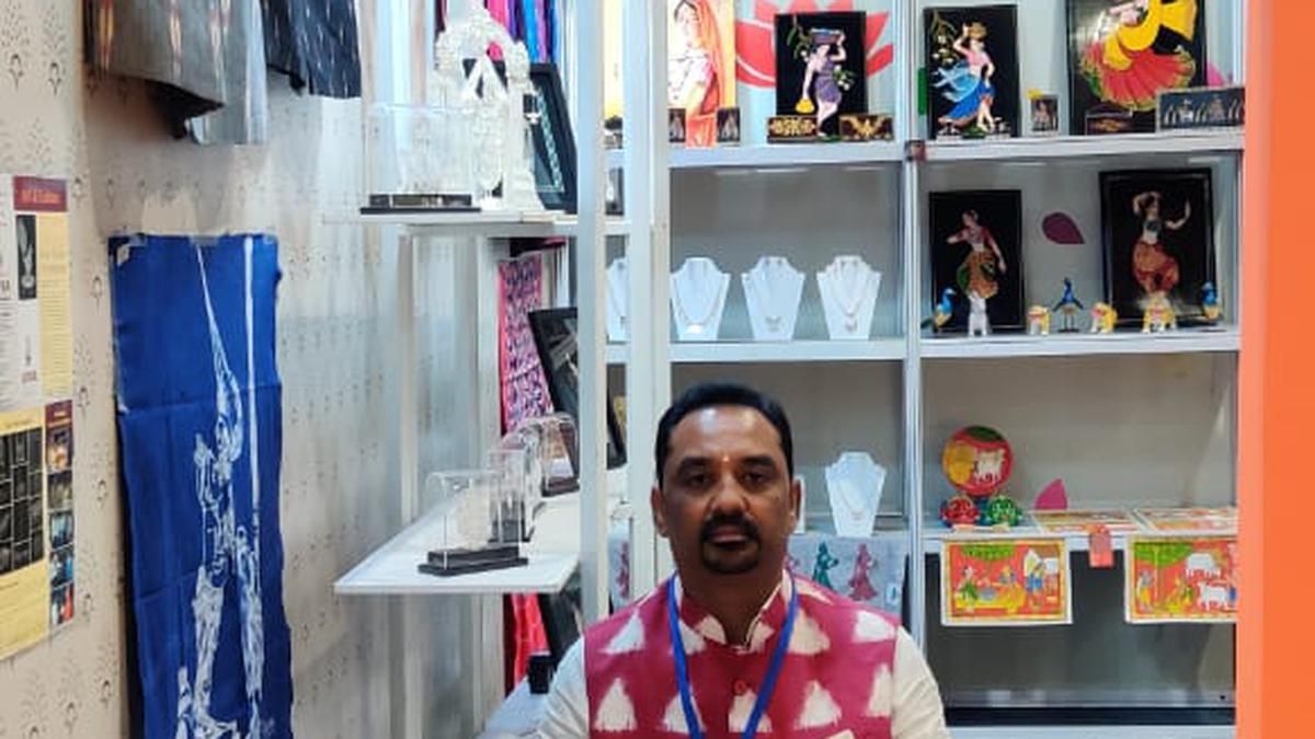Silver Filigree craftsmen of Karimnagar showcase their…
