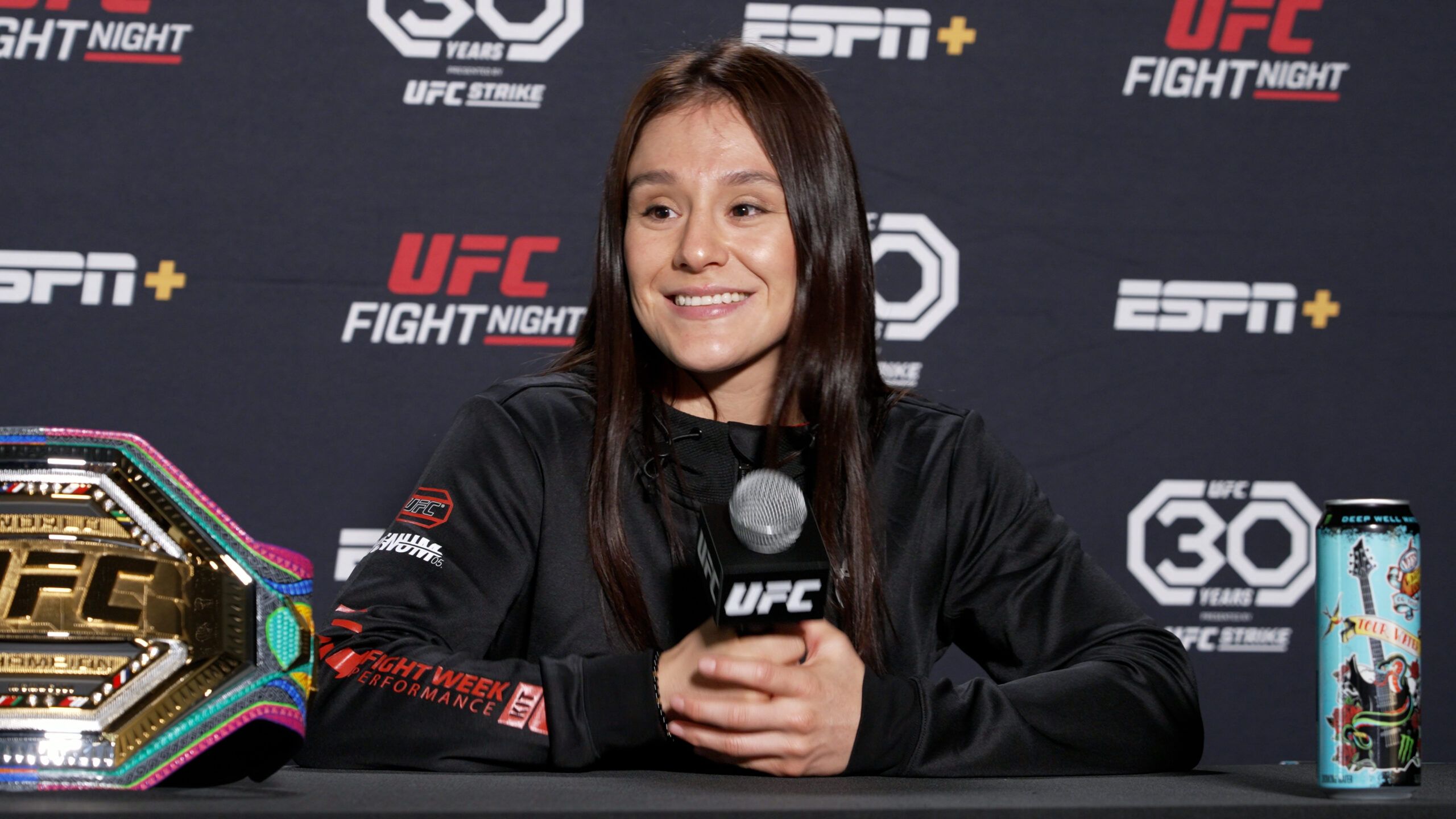 Alexa Grasso surprised by Valentina Shevchenko’s…