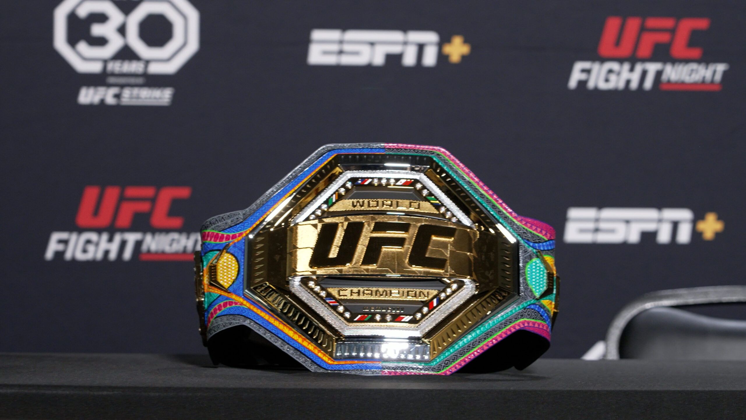 Noche UFC marks the arrival of Mexican fighting…