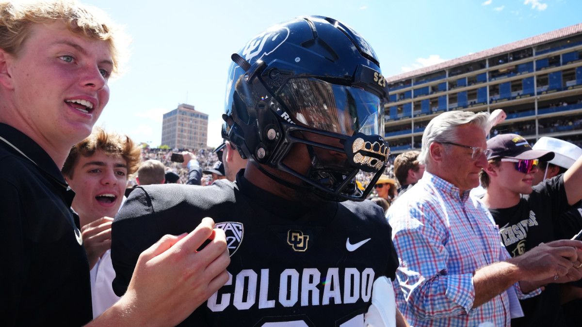 Shilo Sanders Evokes Father Deion With High-Stepping…