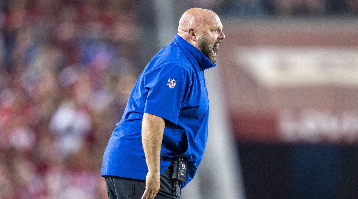 Giants’ Brian Daboll Exploded At Ref After Costly…
