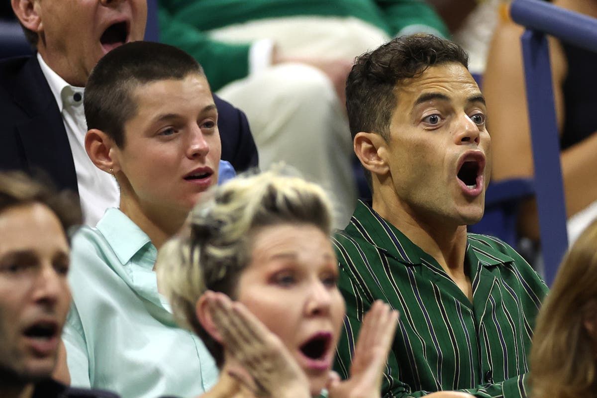 Timeline of Rami Malek’s relationship with Emma Corrin…