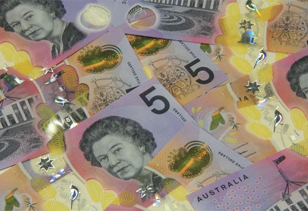 Australia launches new $5 banknote with 'raised bumps'…