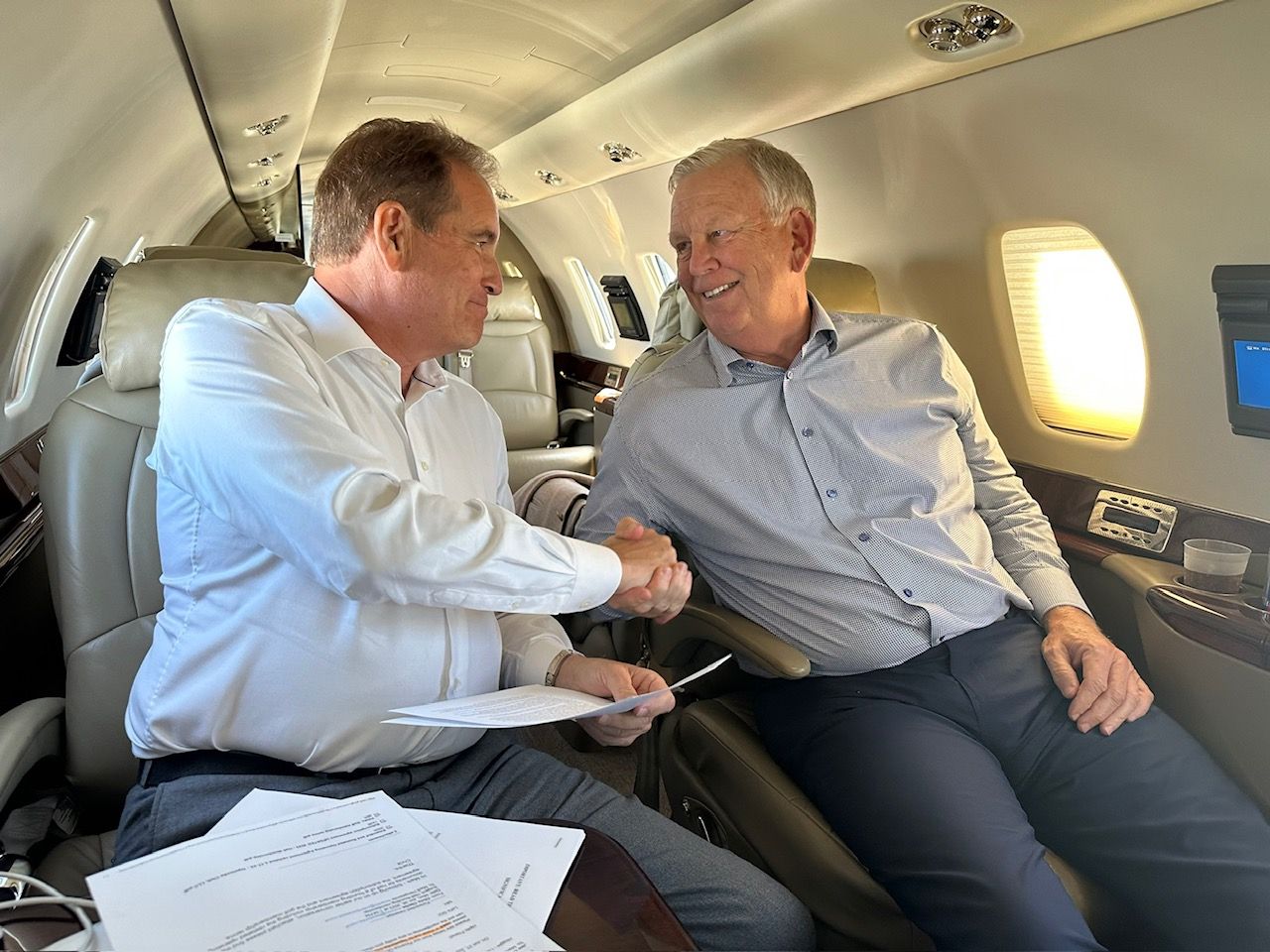 Jim Nantz is helping his college teammate create a…