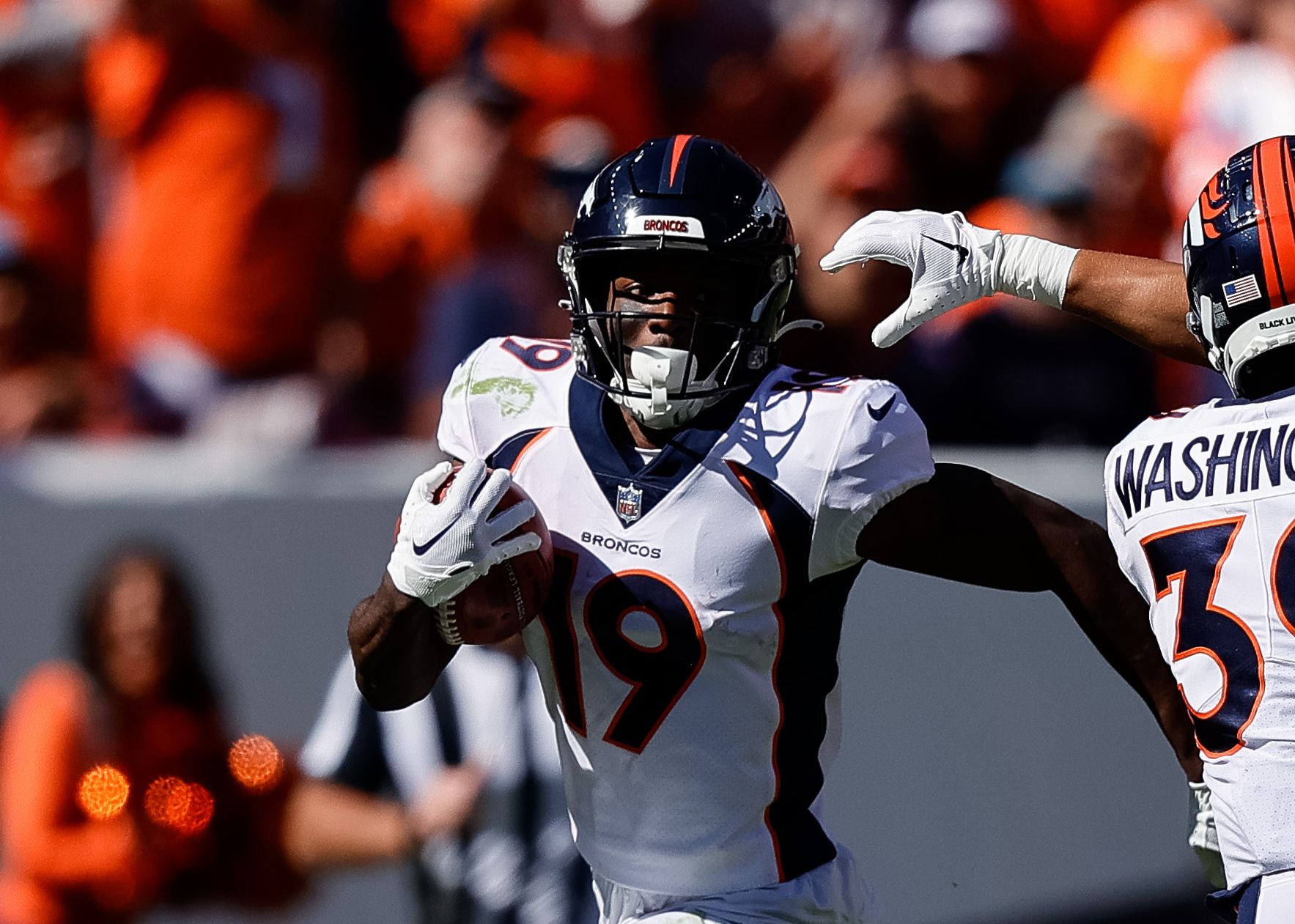 Broncos QB Russell Wilson gushes with praise for WR…