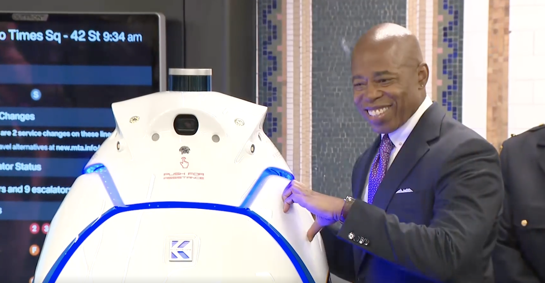 Watch your step: A new robot will police the NYC…