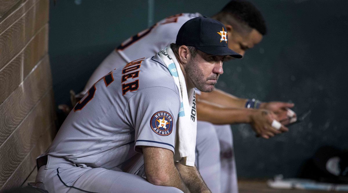 Sports Illustrated - Free-Falling Astros Face ‘Hell…