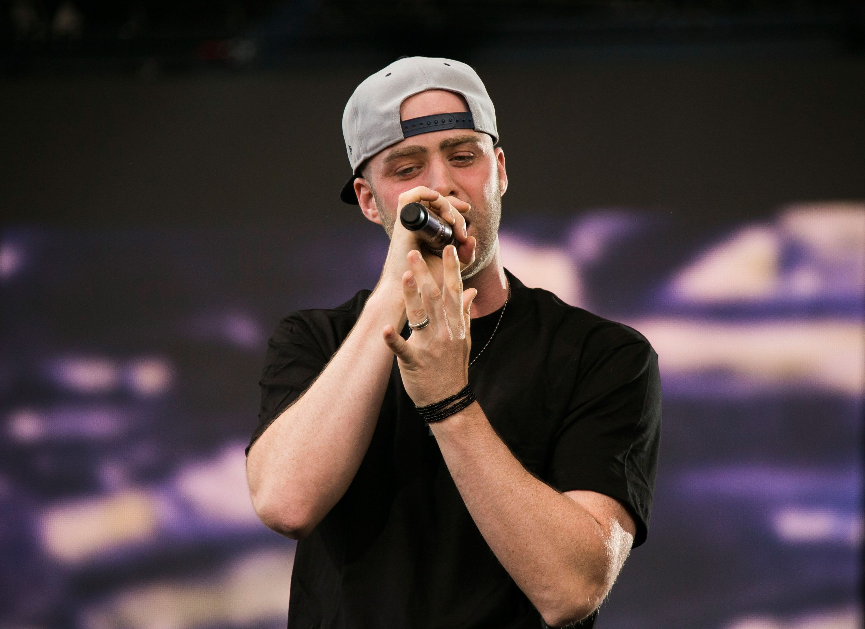 Rapper Classified’s New Single ‘People’ Spreads…