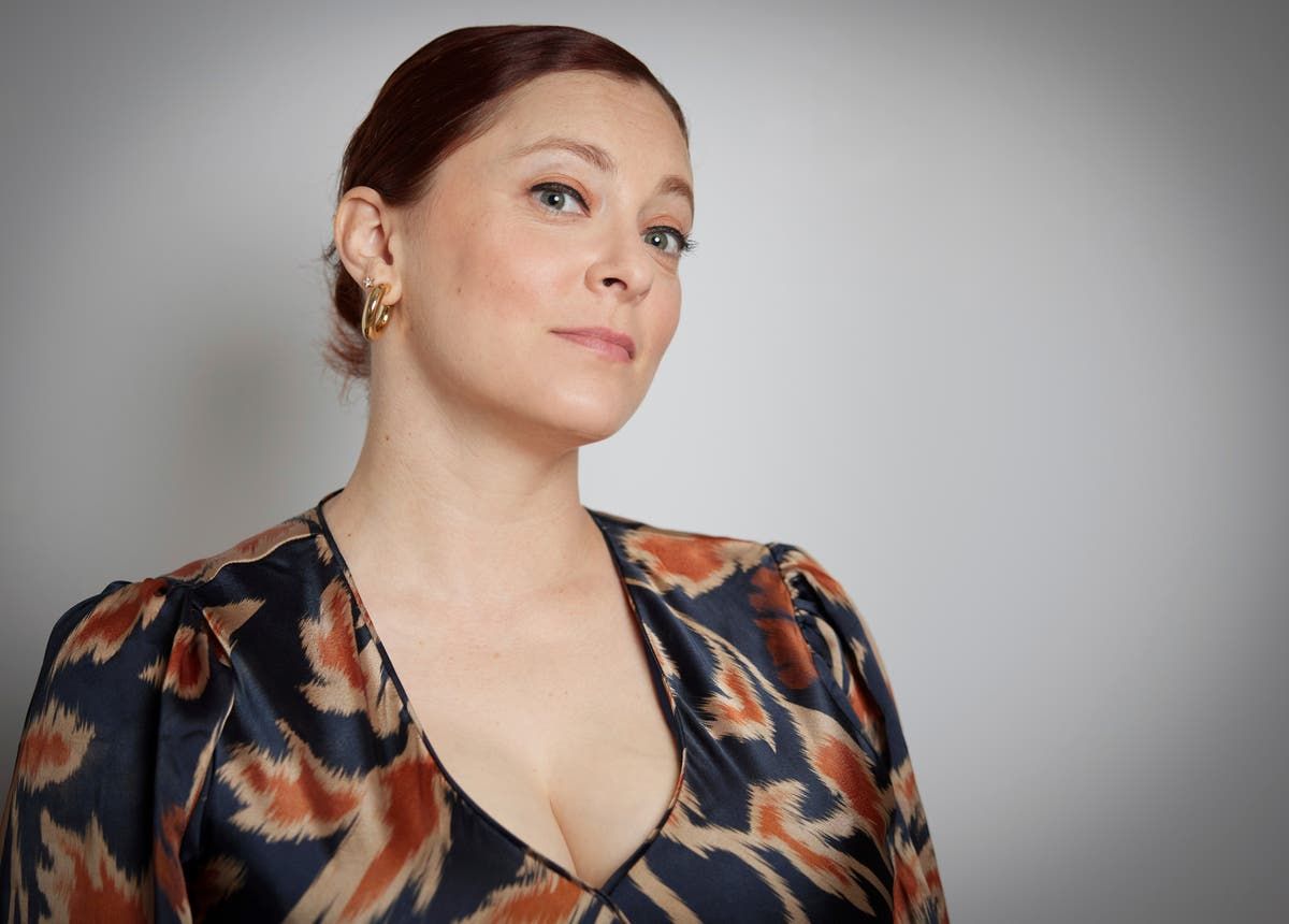 Rachel Bloom turns pandemic trauma into art and even…