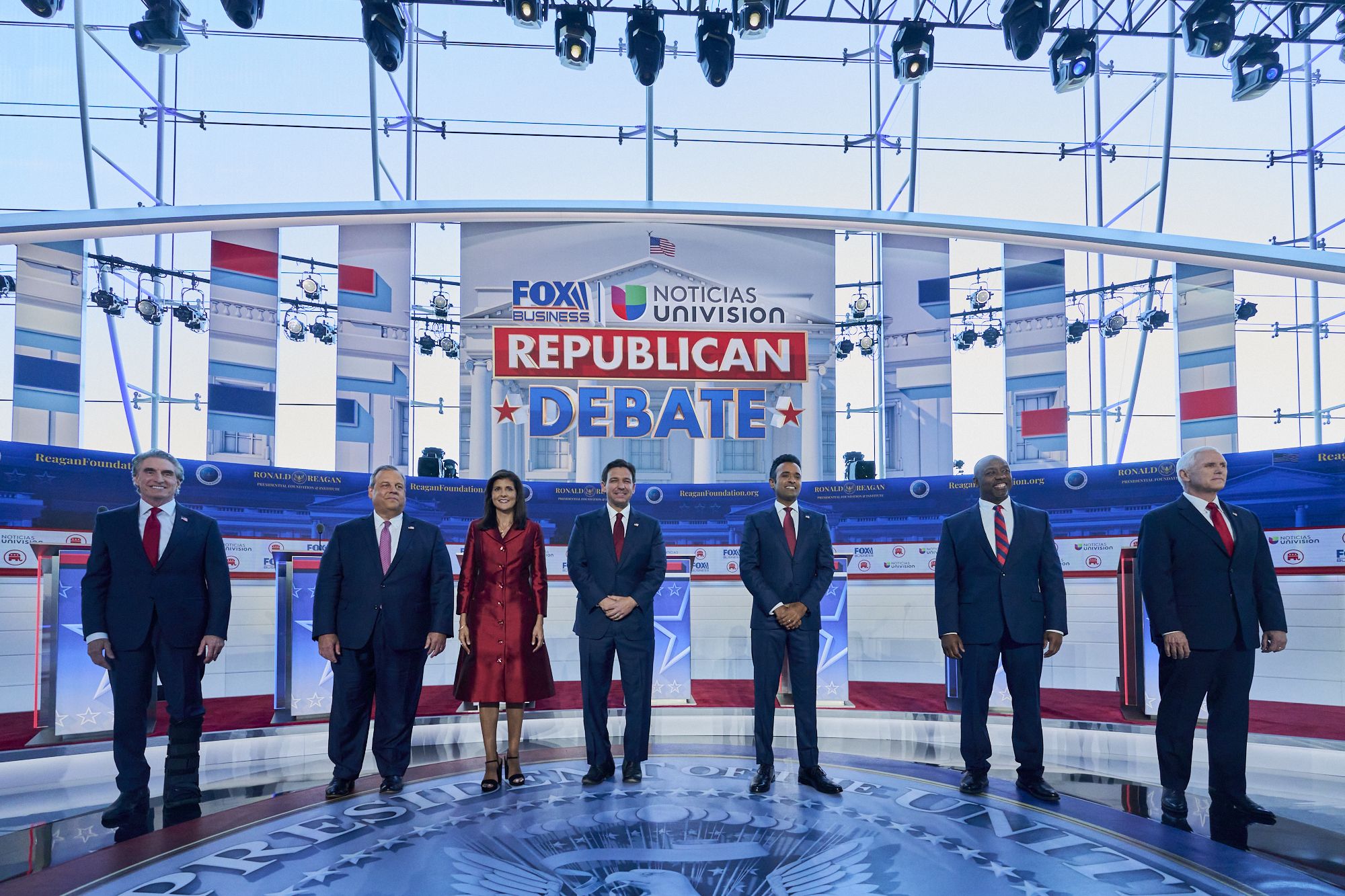 Opinion | Trump Wasn’t at the Debate — But His Outfit…