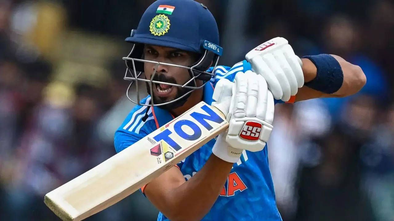 'Dhoni's style is different...I will try to be…