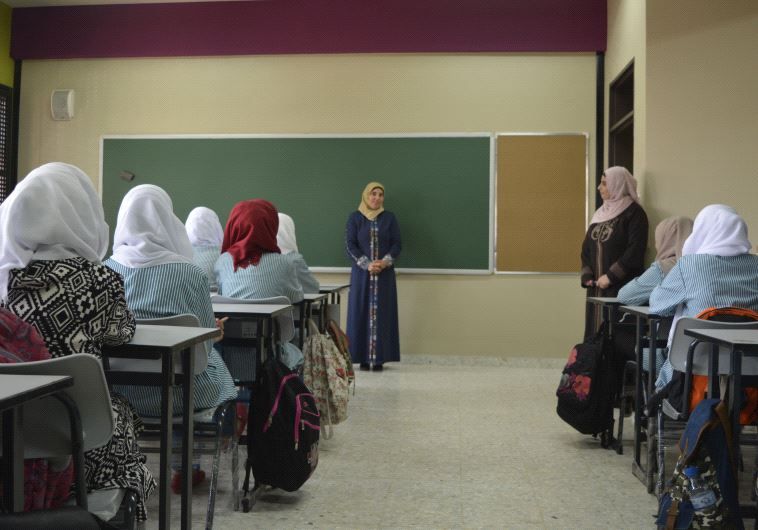 First green school arrives in Palestinian town