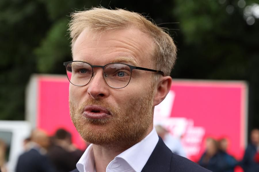 Who is Michael Shanks? Scotland's newest MP wins seat…