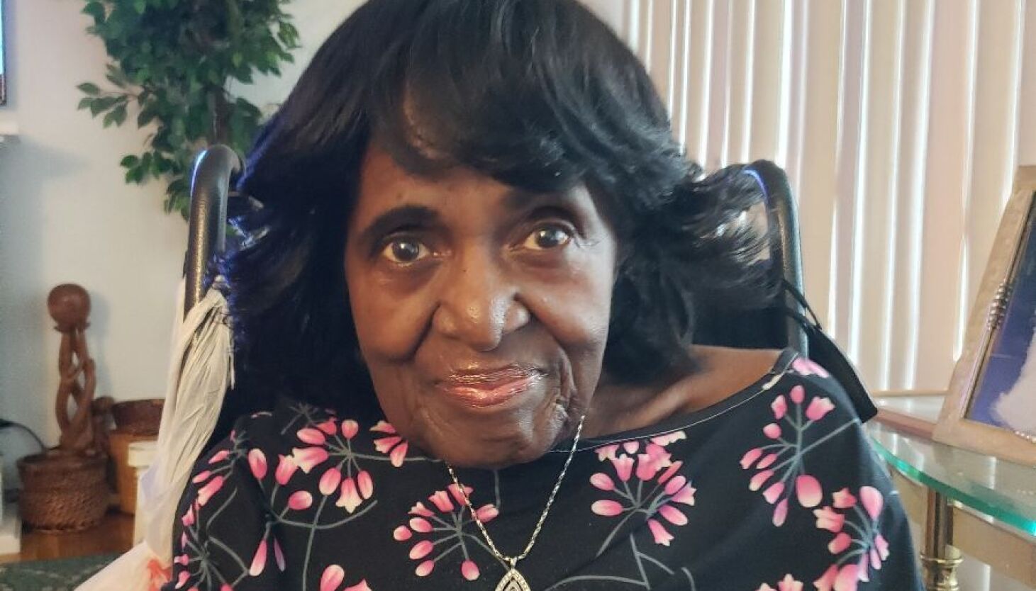 Lena McLin, CPS music teacher of Jennifer Hudson and…