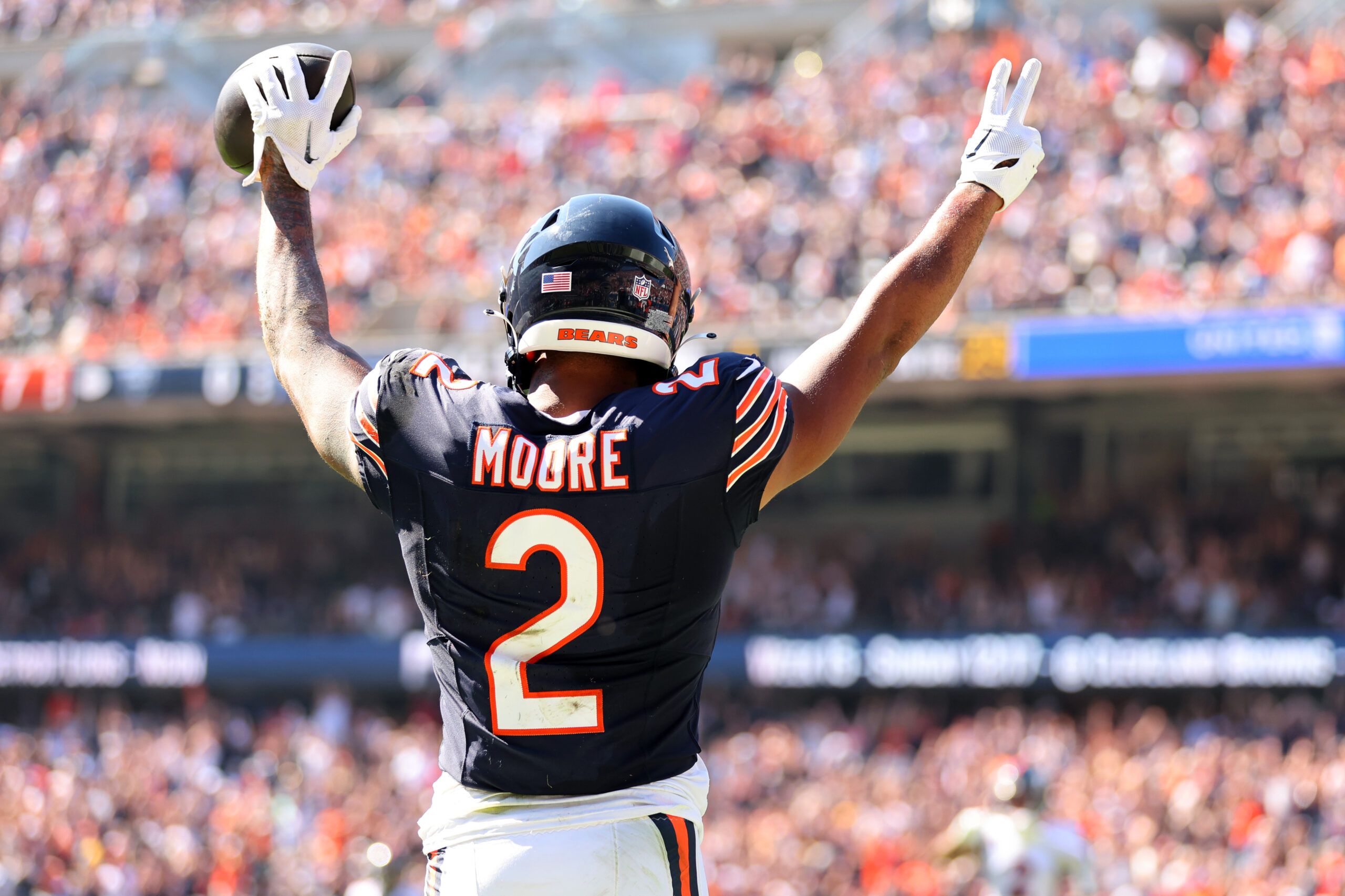WATCH: Bears get off to hot start with DJ Moore TD vs.…