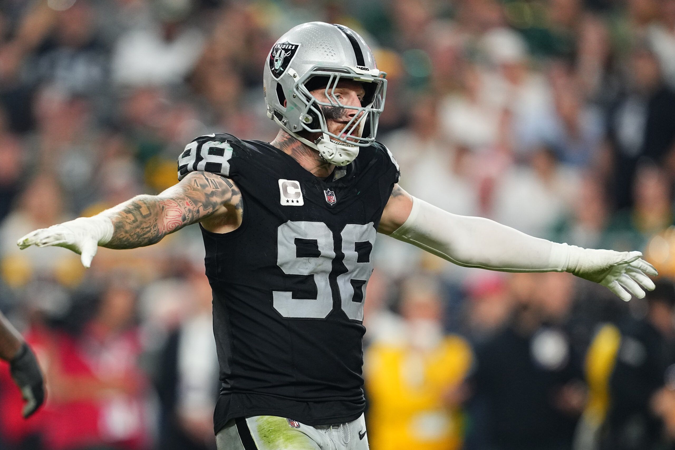 Raiders DE Maxx Crosby wins AFC Defensive Player of…
