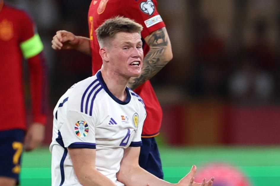 Scott McTominay disallowed goal against Spain…