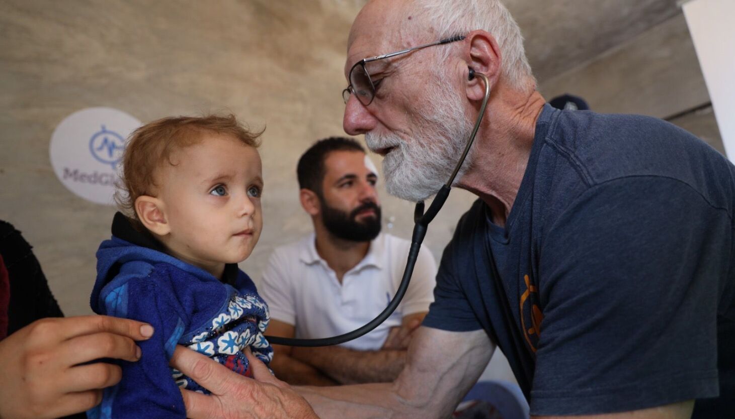How local groups are providing aid to the humanitarian…