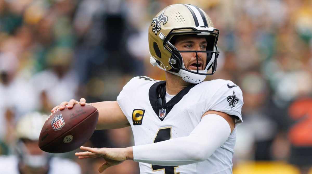Sports Illustrated - Derek Carr Says He Apologized to…