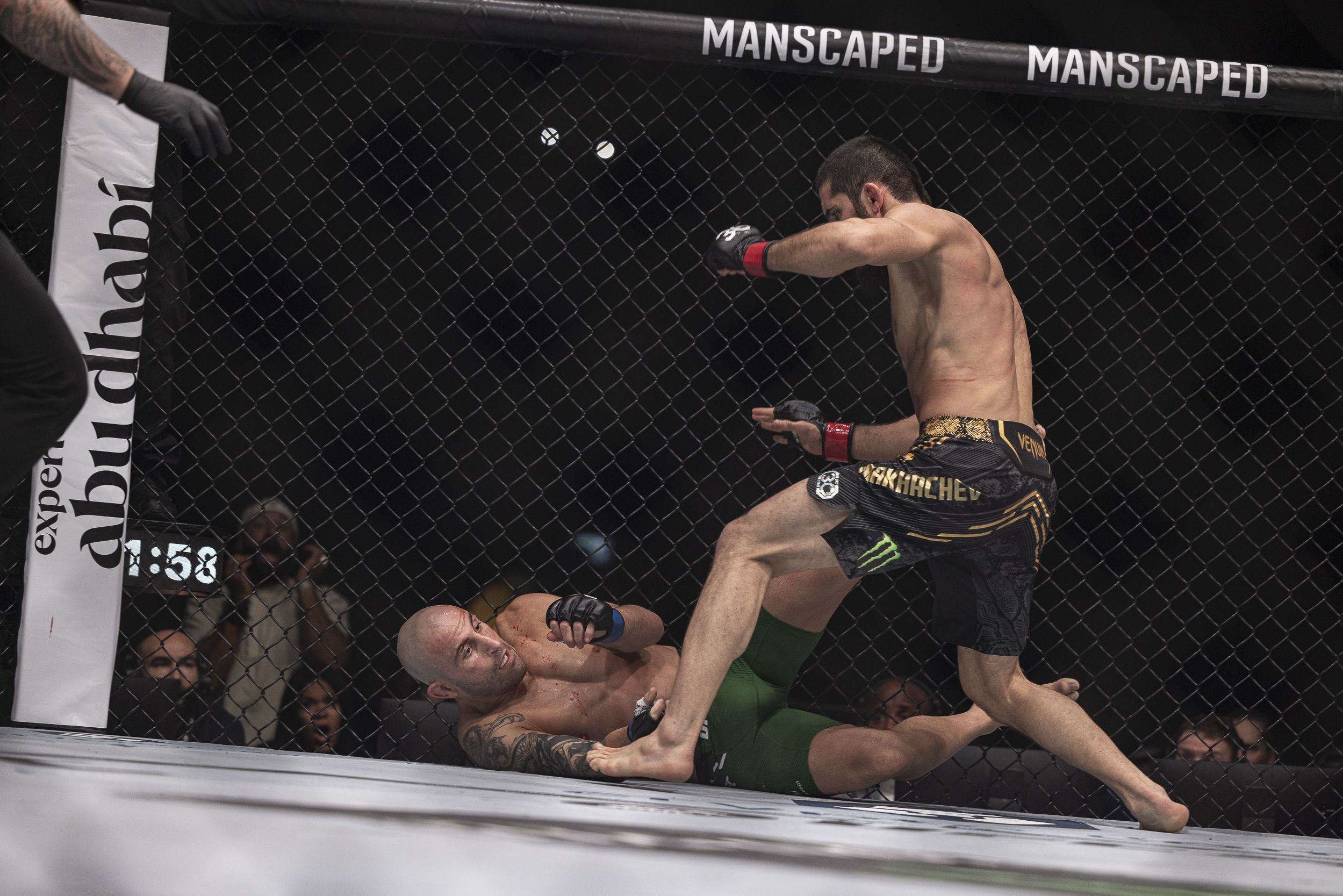 UFC 294 bonuses: Islam Makhachev’s statement finish a…