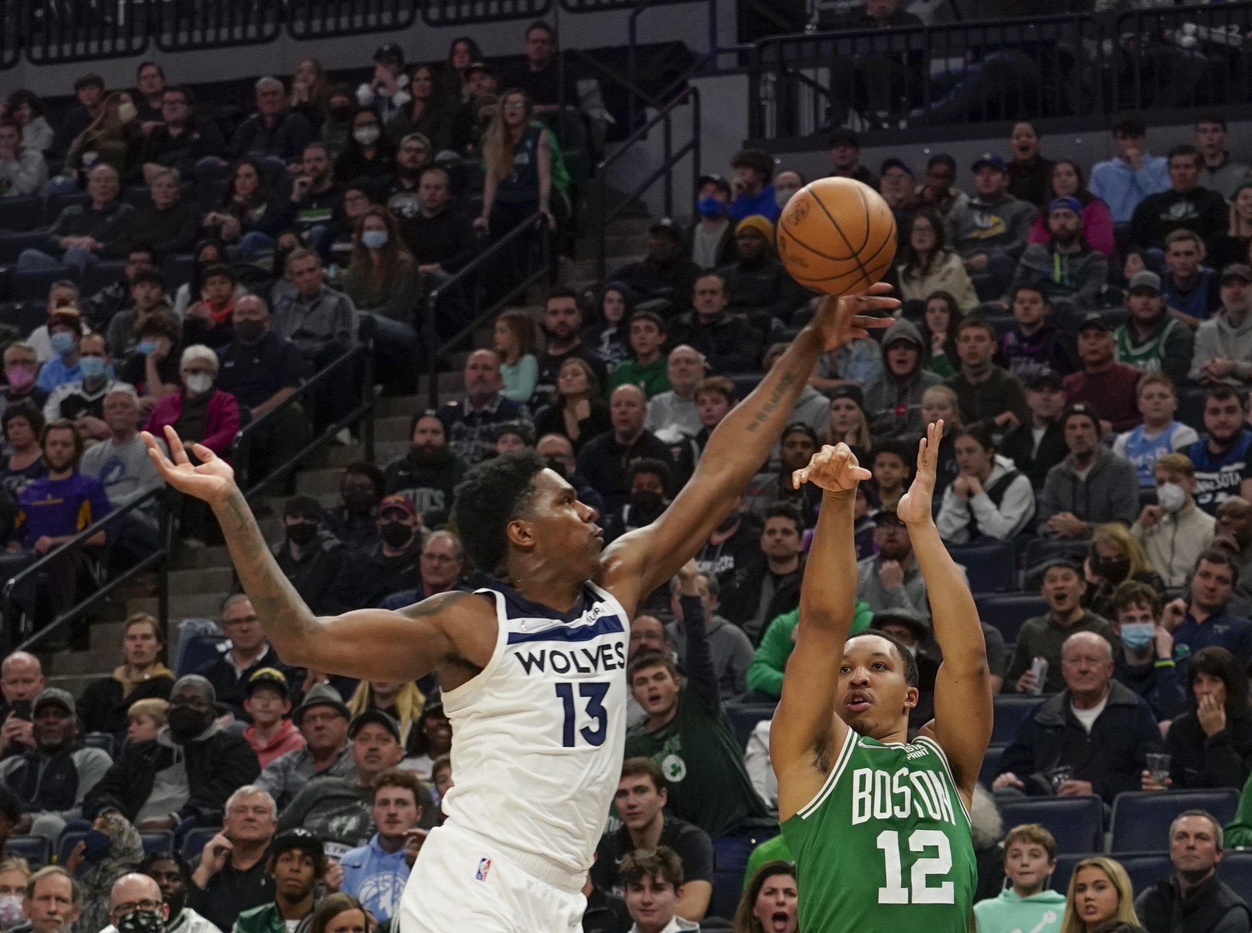 New Boston Celtics two way big man Nathan Knight best…