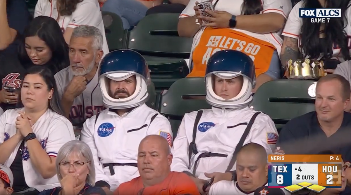 Sports Illustrated - Sad Astros Fans in Spacesuits Go…
