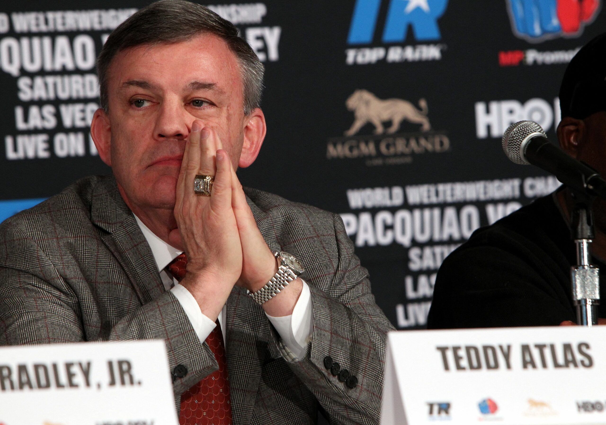 Legendary boxing trainer Teddy Atlas makes detailed…