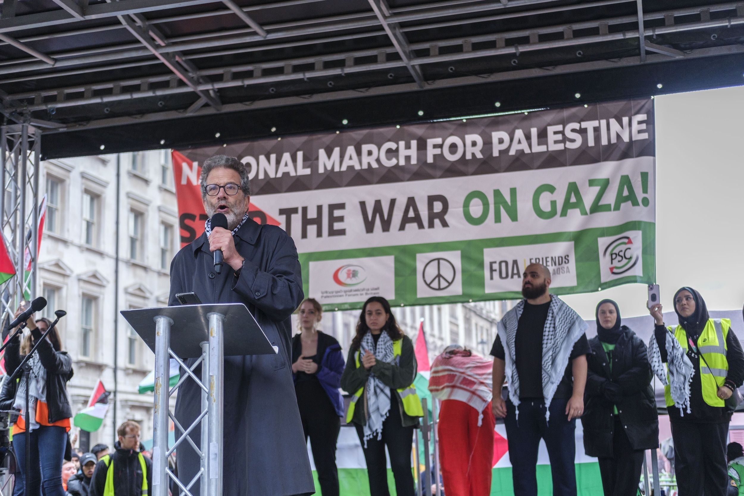 ‘Solidarity with Palestine’: British protesters defy…