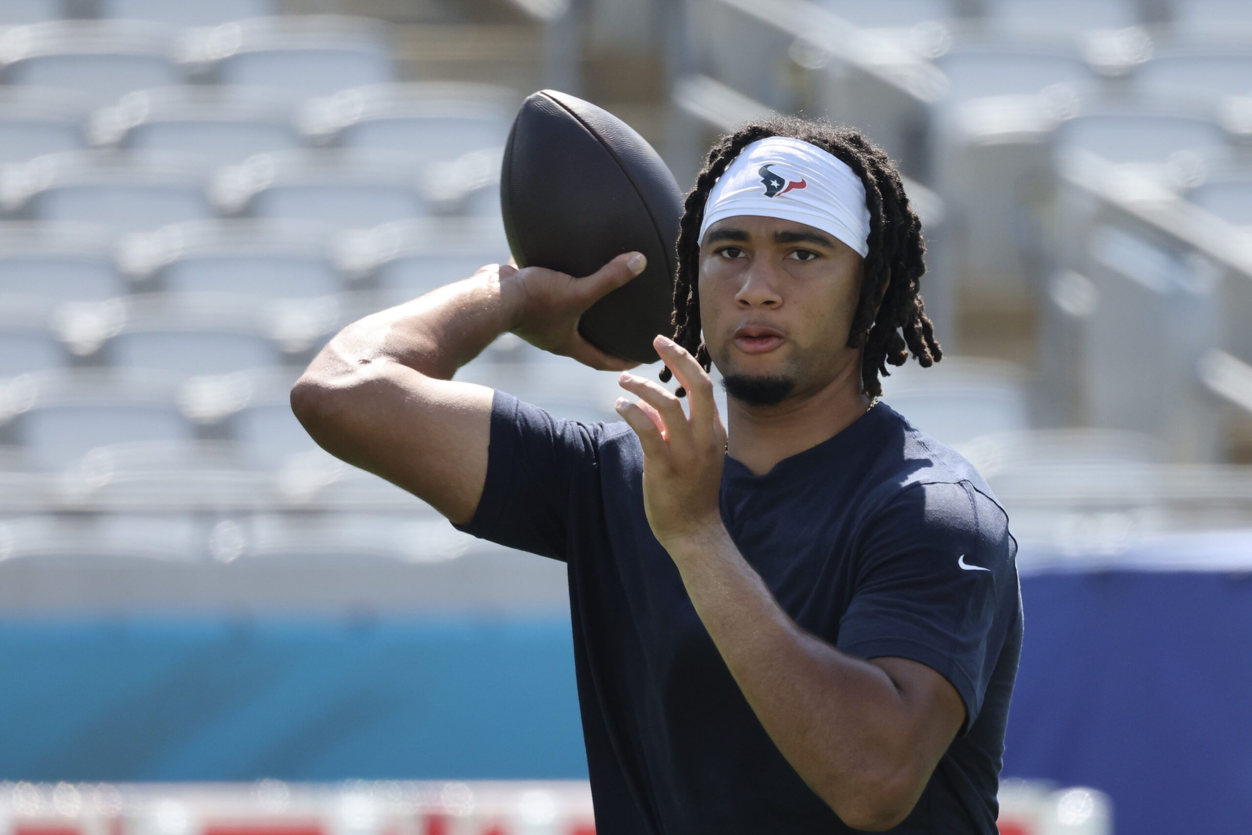 Texans vs. Panthers yet another chapter in Young vs.…