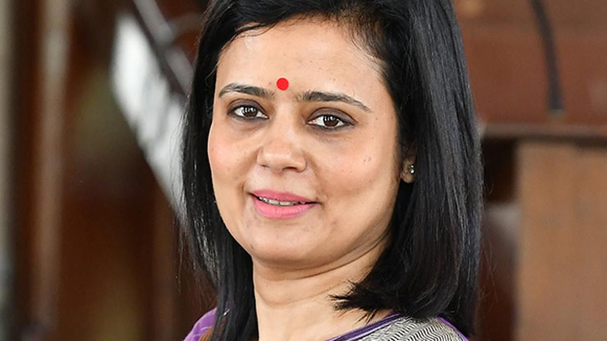 Lok Sabha ethics panel asks Trinamool MP Mahua Moitra…