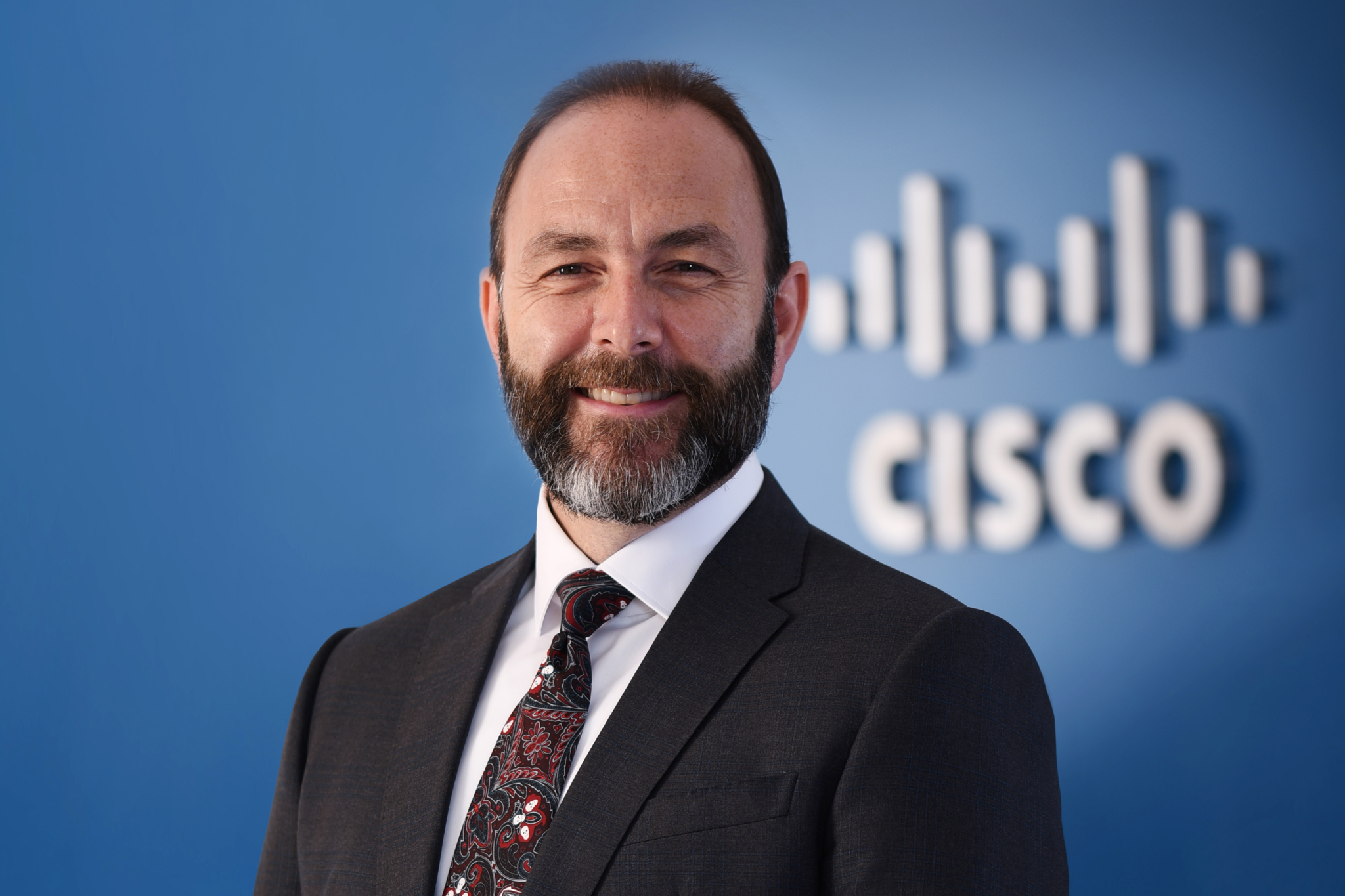 Cisco’s top executive recommends students skip…