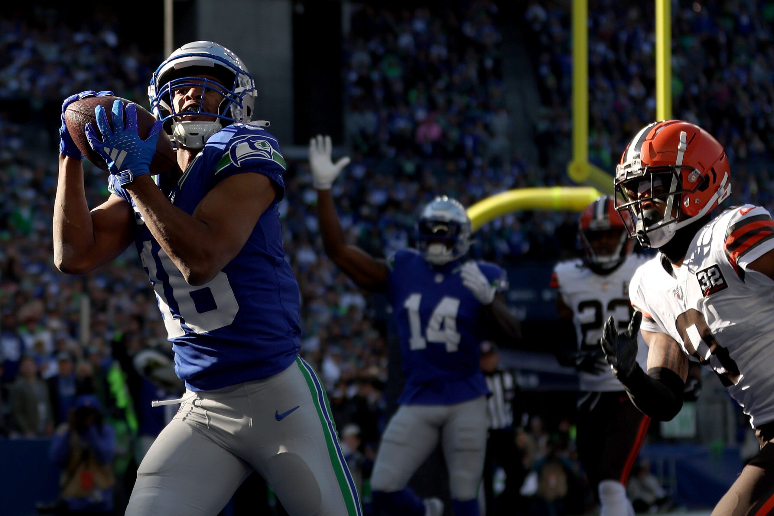 Best and worst PFF grades for the Seahawks from Week 8