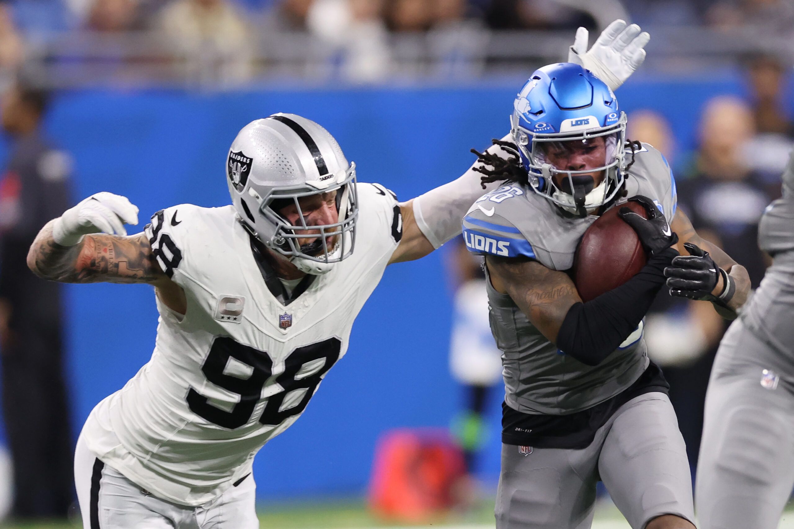 NFL fans were disgusted by the Lions and Raiders’ gray…