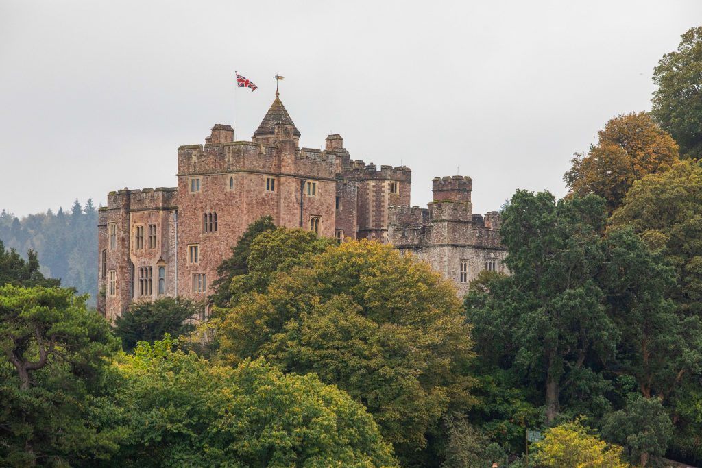 Every Home Has A Ghost: Haunting Stories From Dunster,…