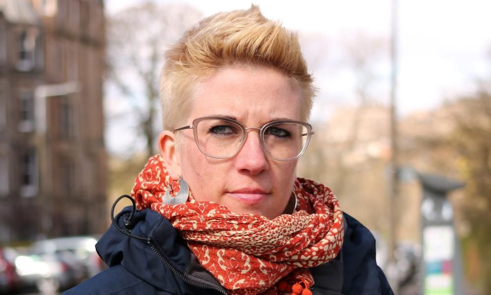 Deaf scholar promoted to full professor in deaf…