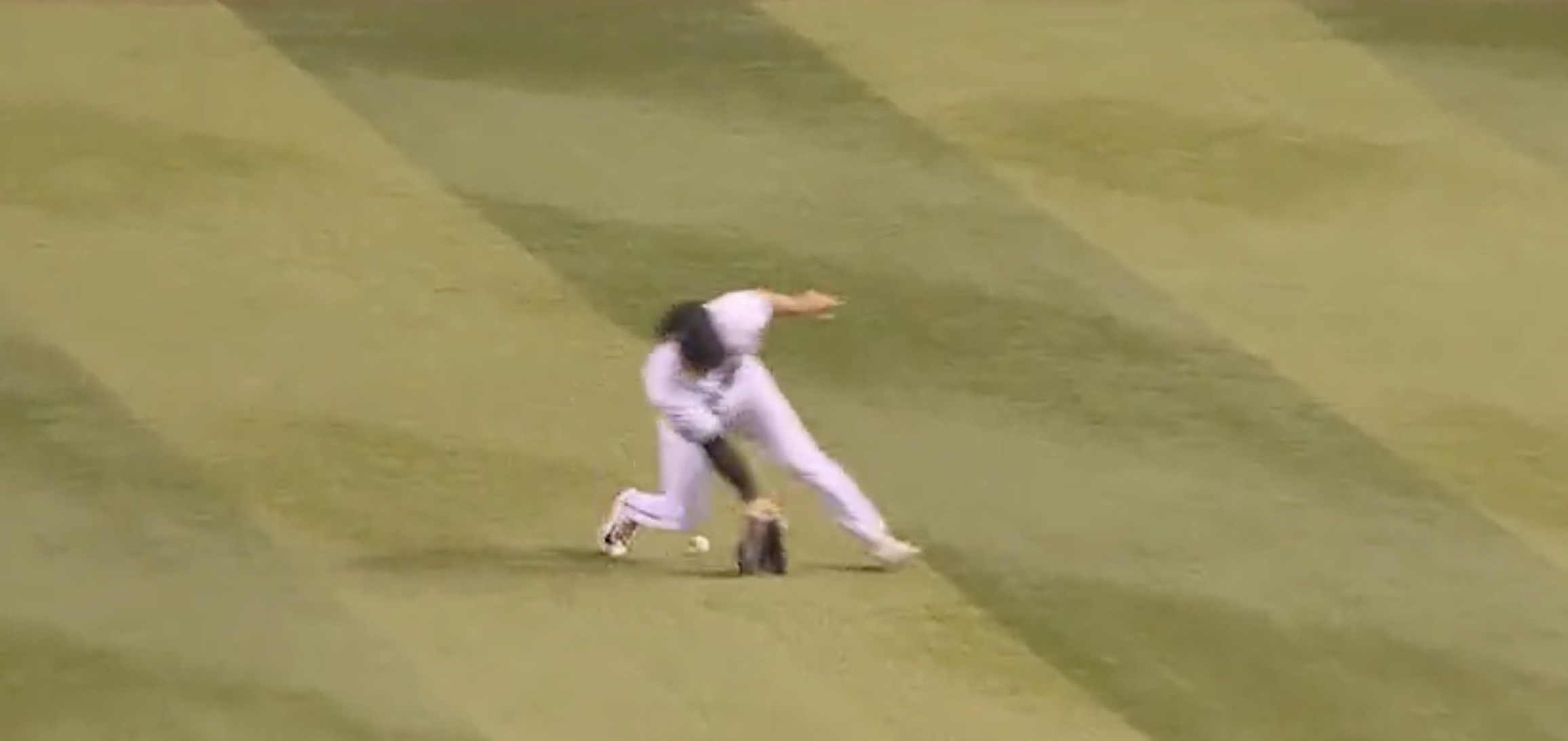 D-backs CF Alek Thomas shocked MLB fans with his…