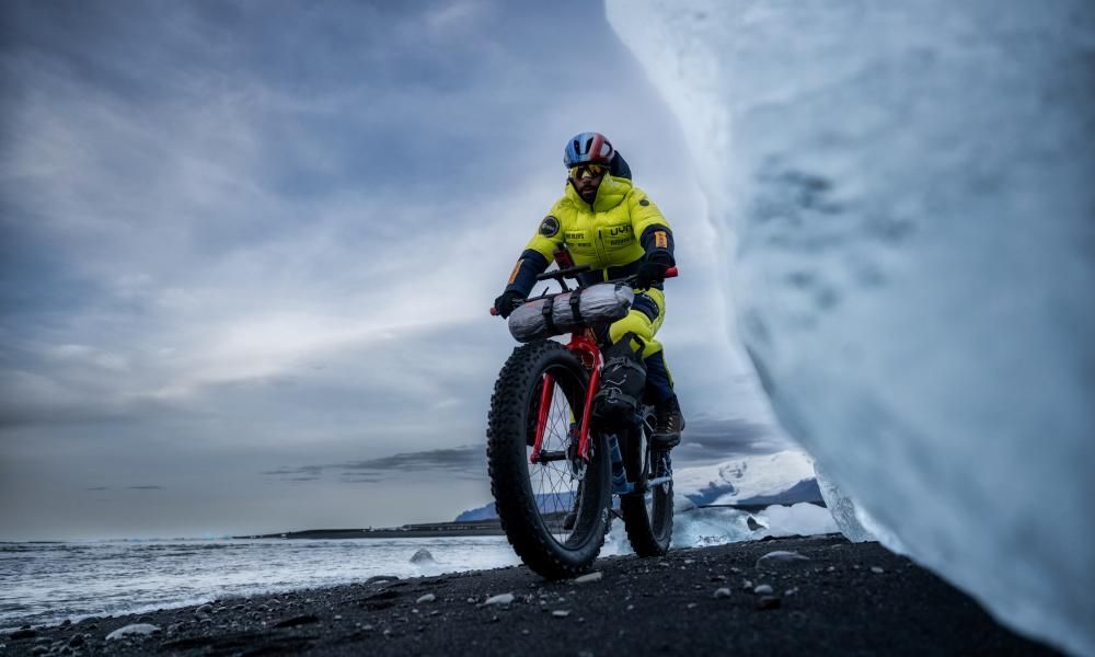 Italian ultra-endurance cyclist returns to Antarctica…