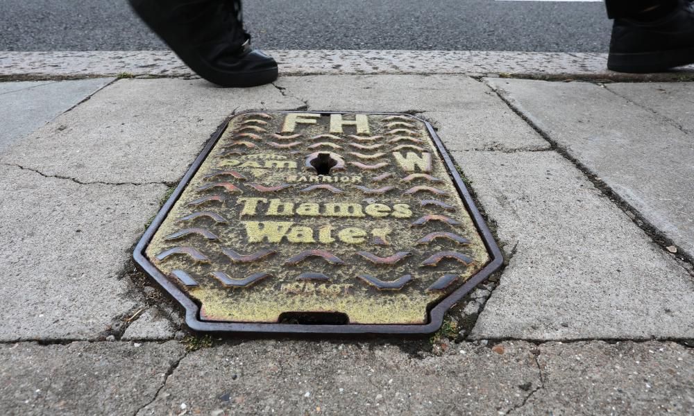 Thousands without water after Storm Ciarán disrupts…