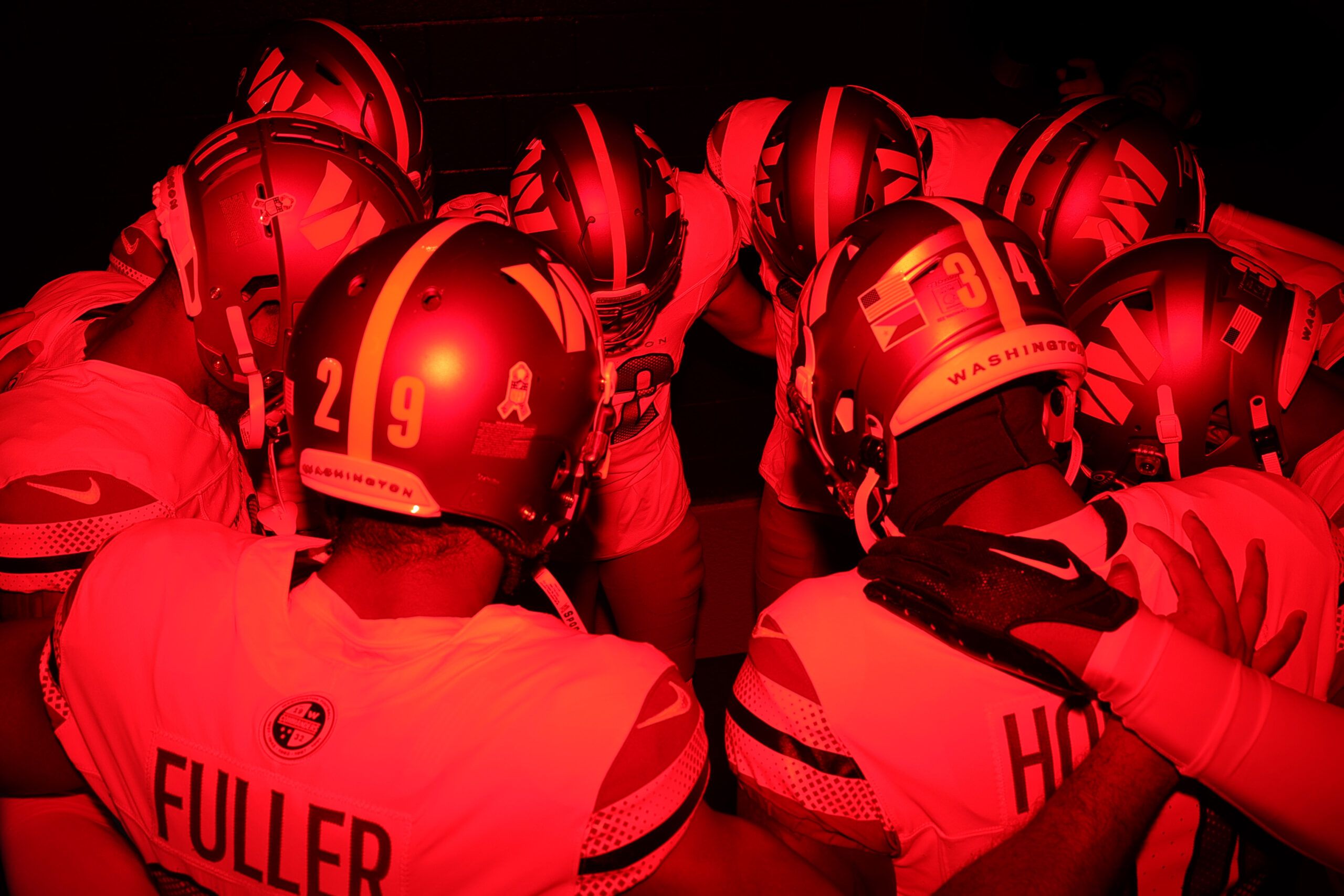 LOOK: The top images from the Commanders’ win over the…