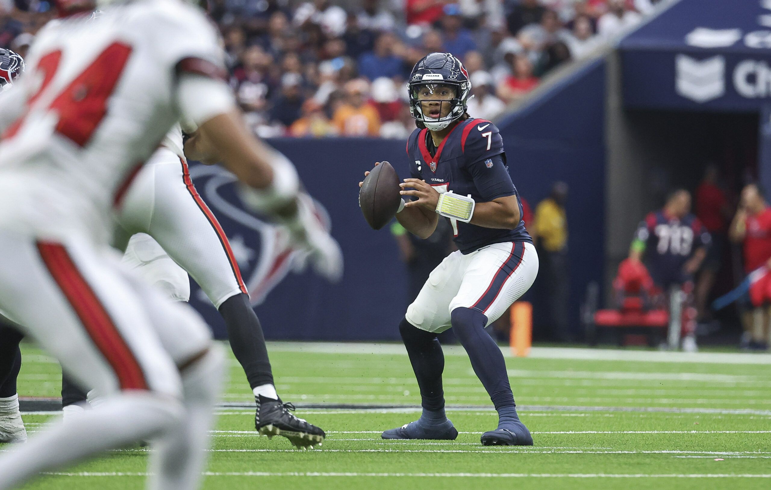 ‘Cool Breeze’ C.J. Stroud chilled Bucs on Texans’…